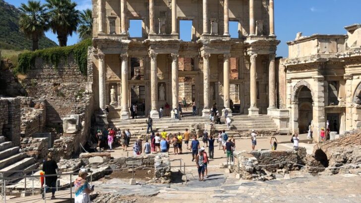25 Best Things To Do In Izmir, Turkey - The Go Guy
