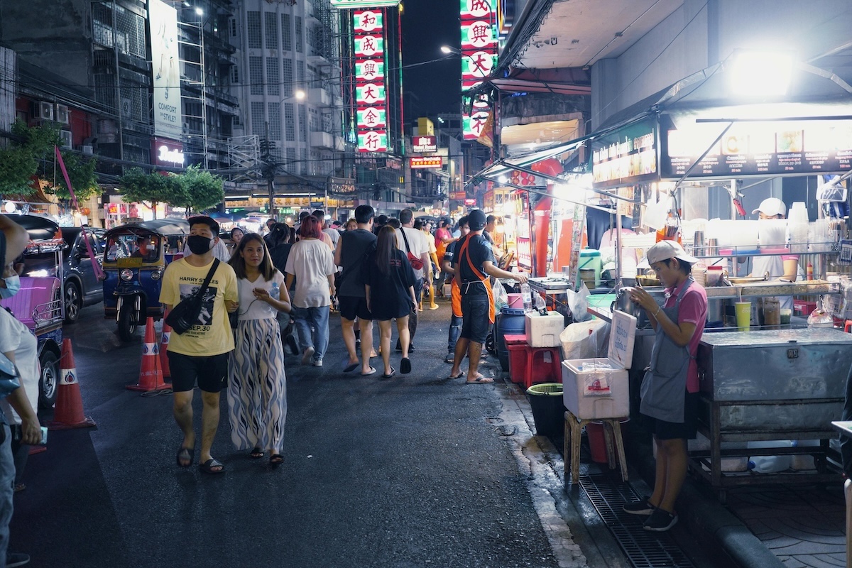 15 MUST-VISIT Bangkok Markets for the Ultimate Thai Street Food ...